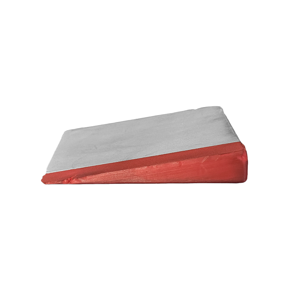 Silent Obstacles Fingerboard Ramp - Silent Kicker – The Vault Pro Scooters