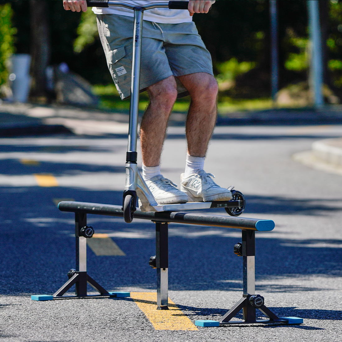 Invert Supreme Portable Grind Rail – The Vault Pro Scooters